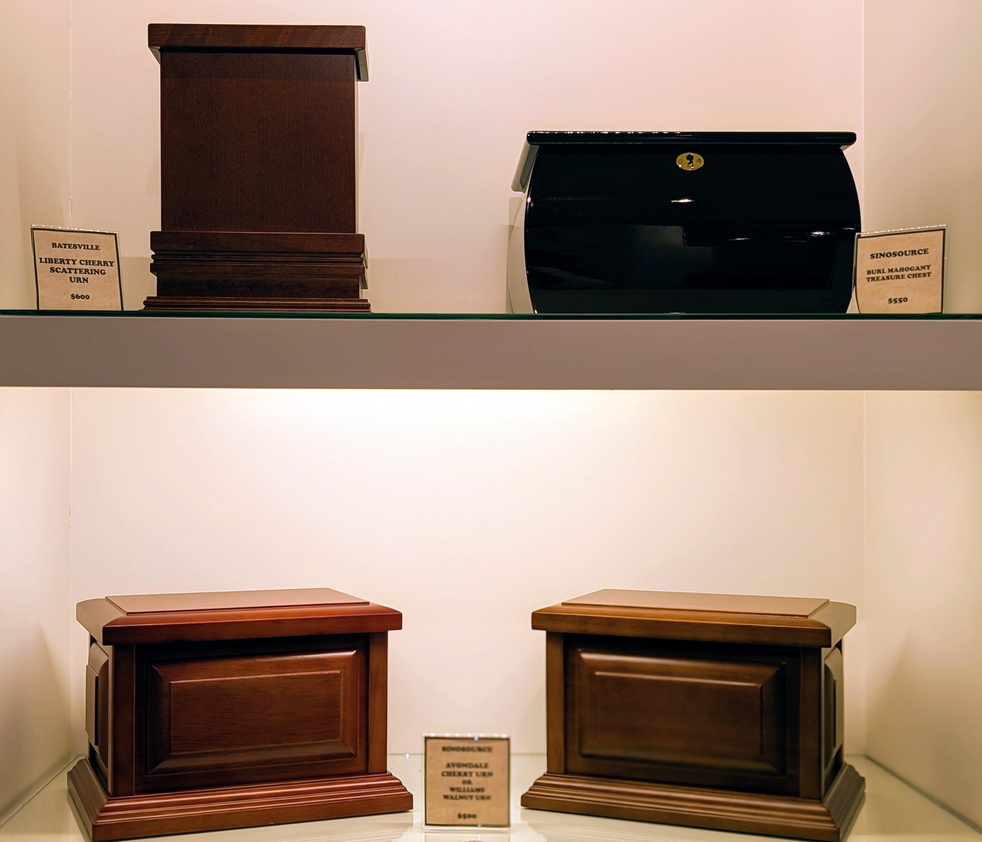 Urns | Robert A. Pumphrey Funeral Homes